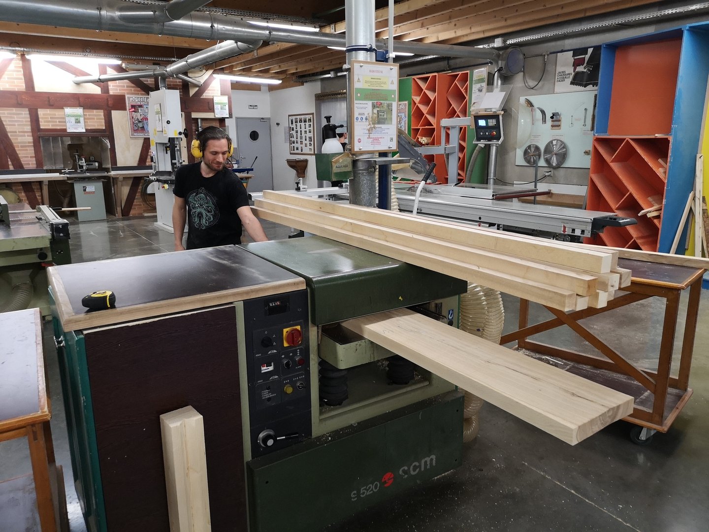 Ateliers qu'on finement réalisa - Compagnie Briselame